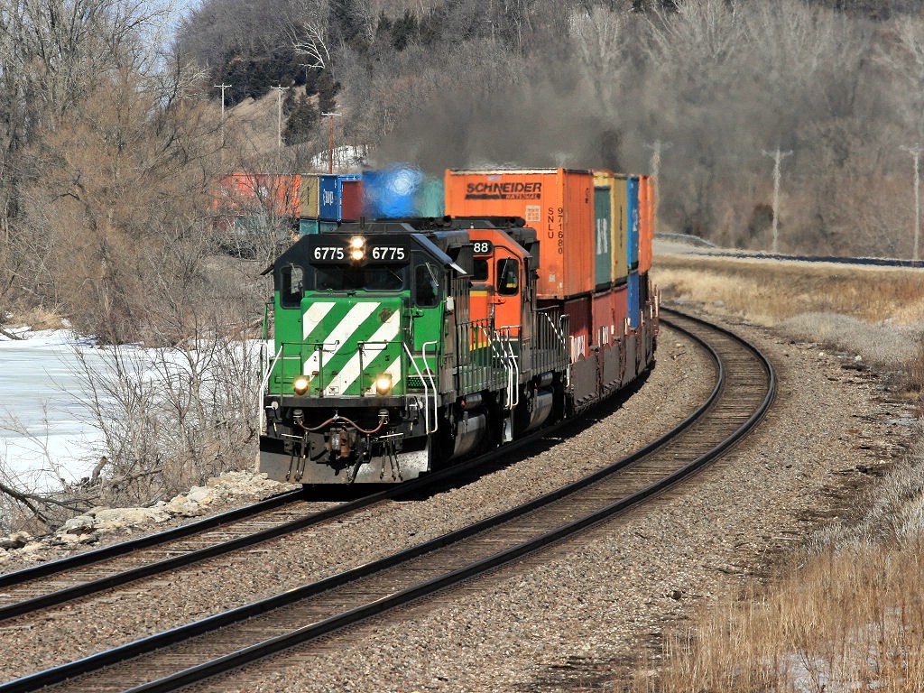 BNSF 6775